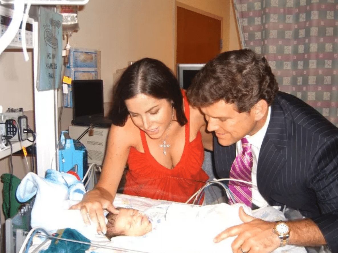Meet Amy Baier, Bret Baier’s stunning wife of 20 years and mother of ...